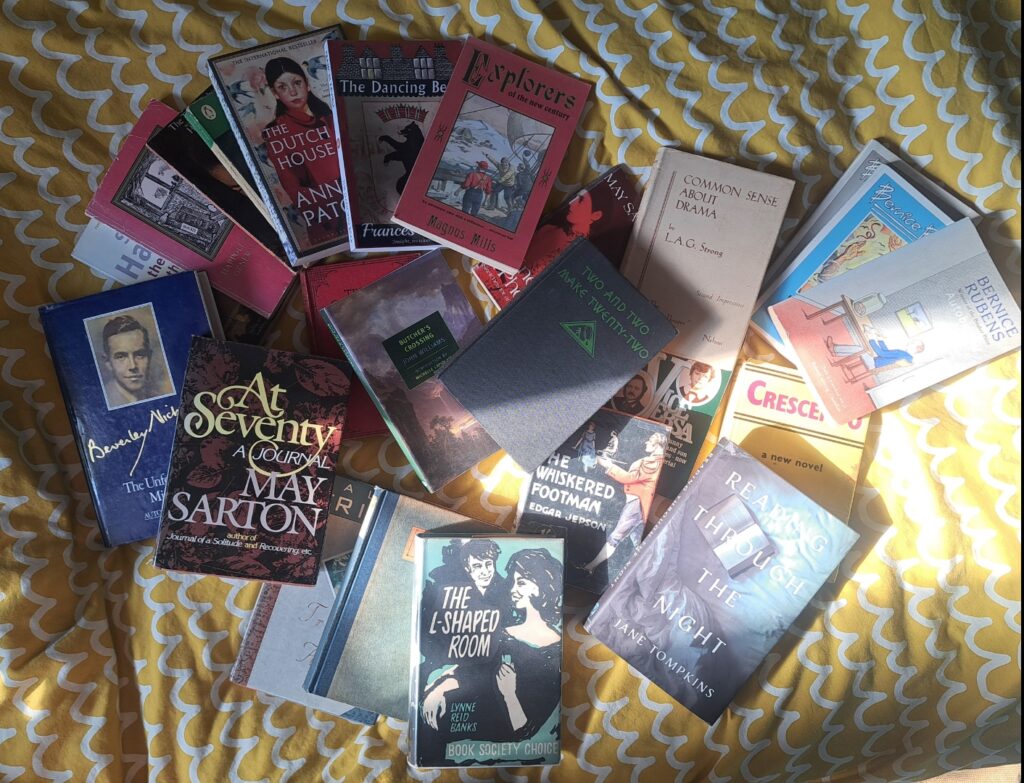 A great big pile of books from Hay-on-Wye – Stuck in a Book